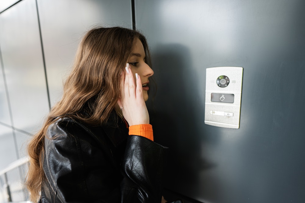 Interphone : Guide étape par étape pour une installation efficace ...